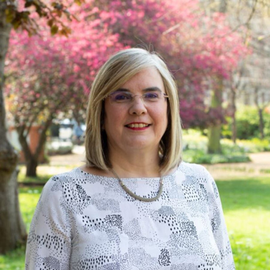 Liz Robson - The People Factor